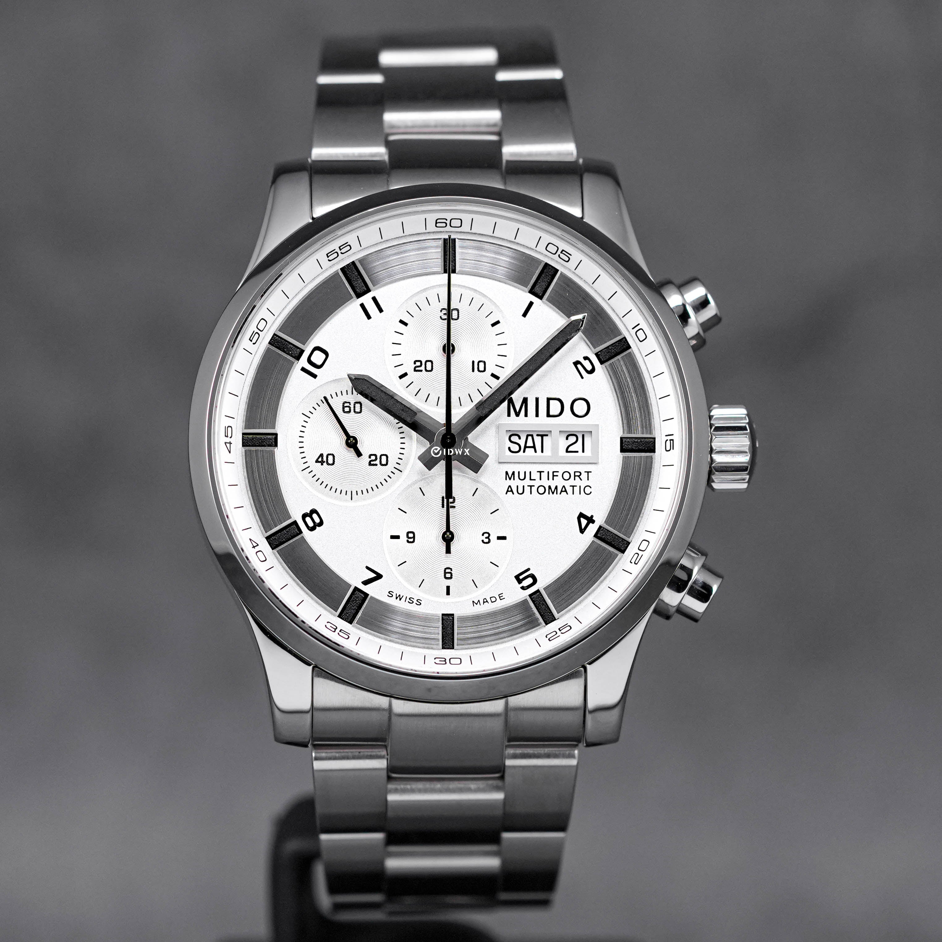 MIDO MULTIFORT CHRONOGRAPH 44MM SILVER DIAL (2012) - OMNILUXE