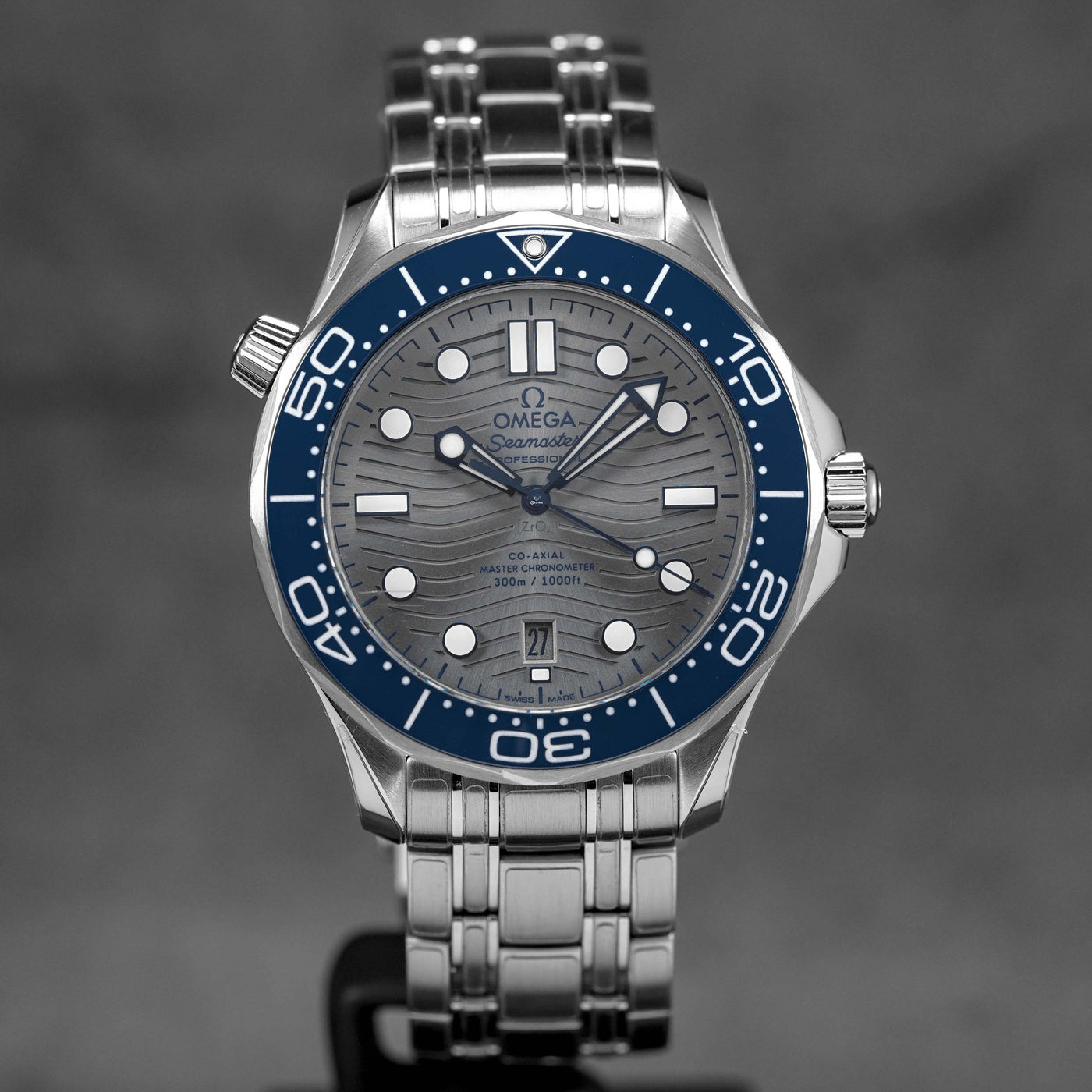 OMEGA SEAMASTER DIVER 300M GREY DIAL (2019) - OMNILUXE