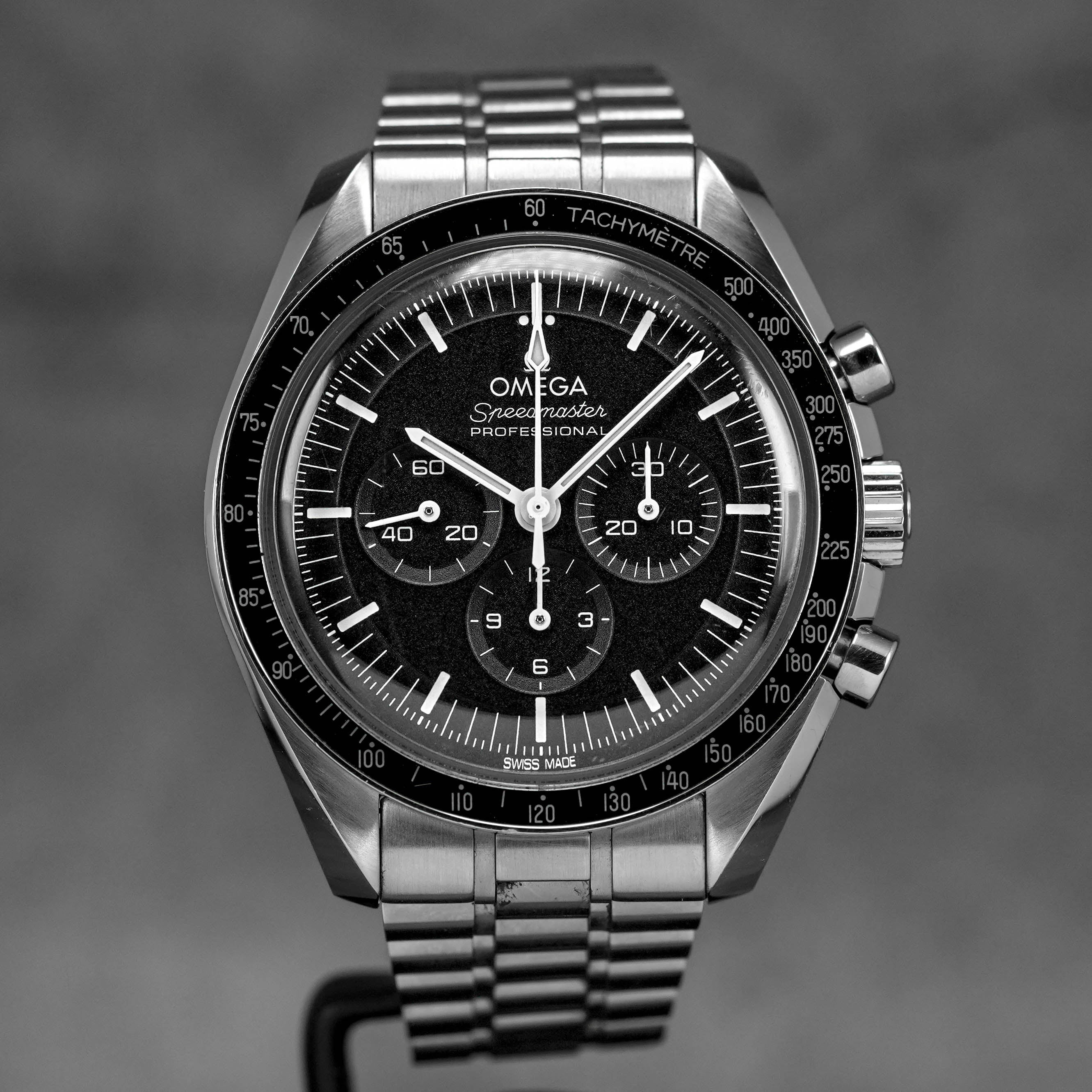 OMEGA SPEEDMASTER MOONWATCH HESALITE (2022) - OMNILUXE