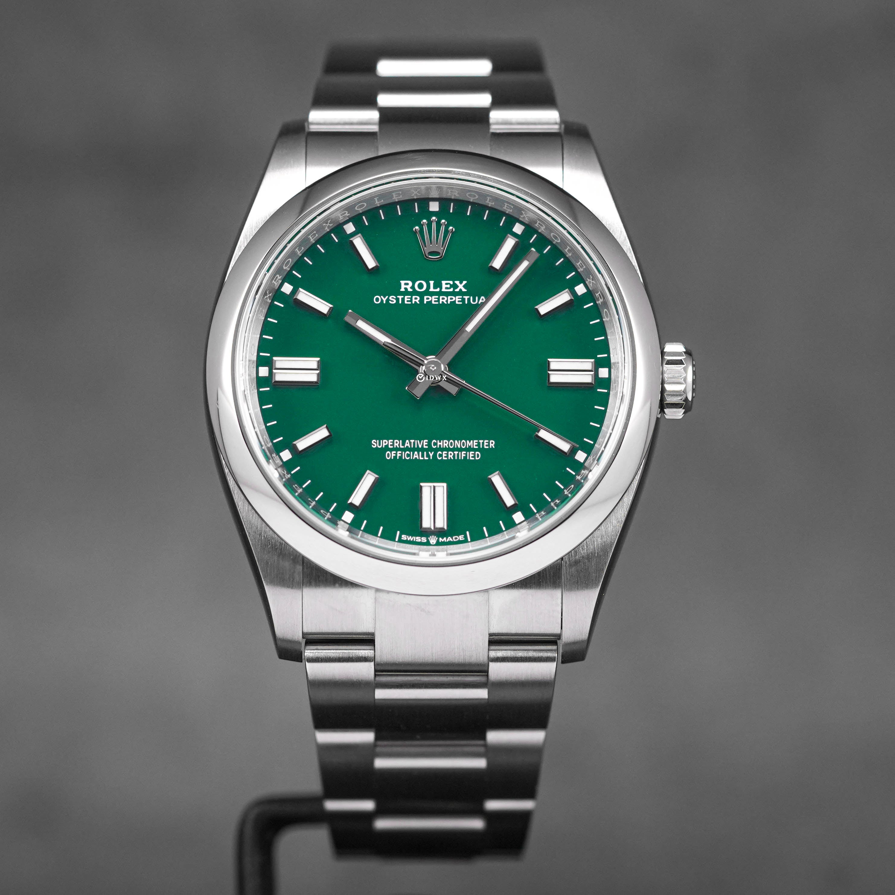 ROLEX OYSTER PERPETUAL 36MM GREEN DIAL (2024) - OMNILUXE