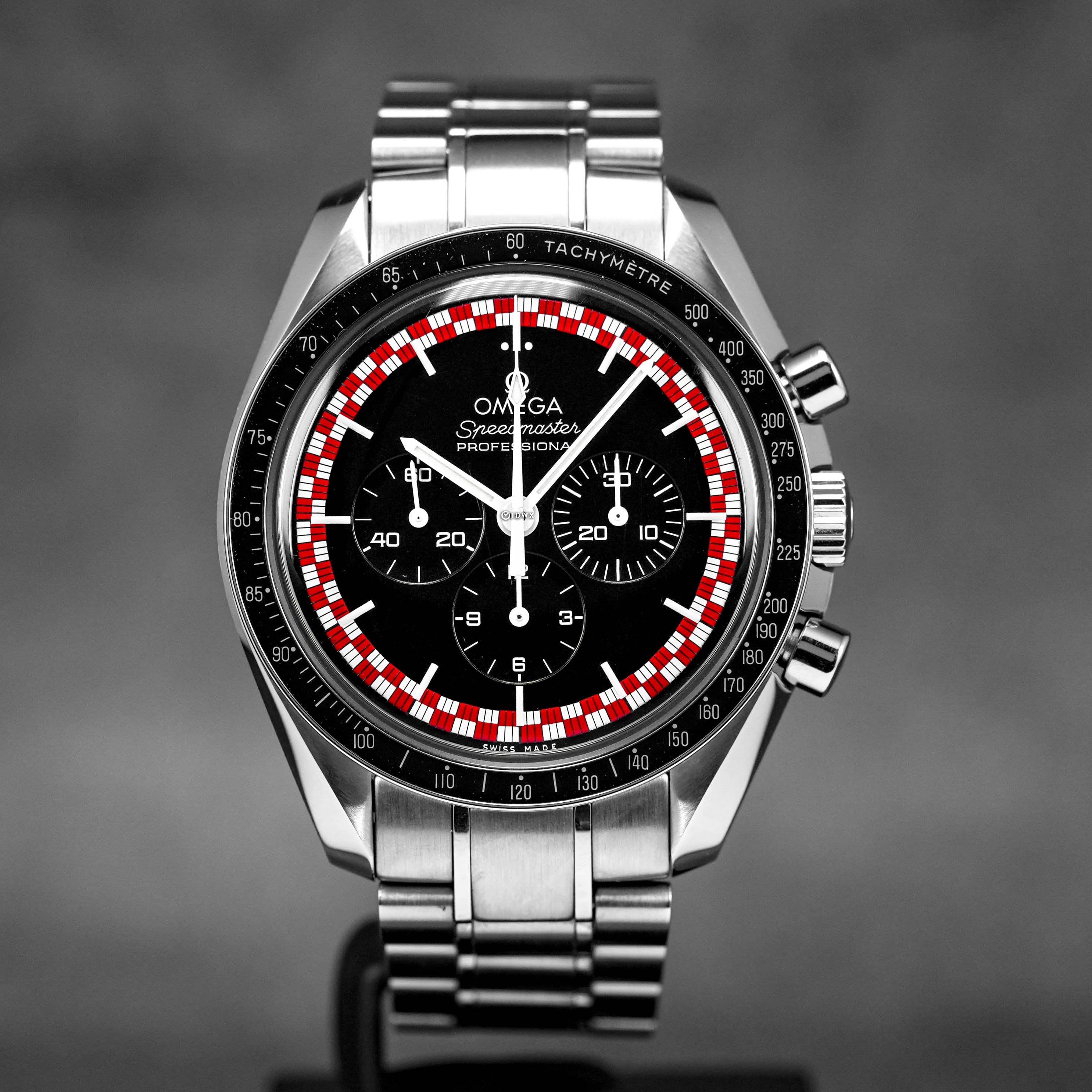 OMEGA SPEEDMASTER MOONWATCH 'TINTIN' (2017) - OMNILUXE