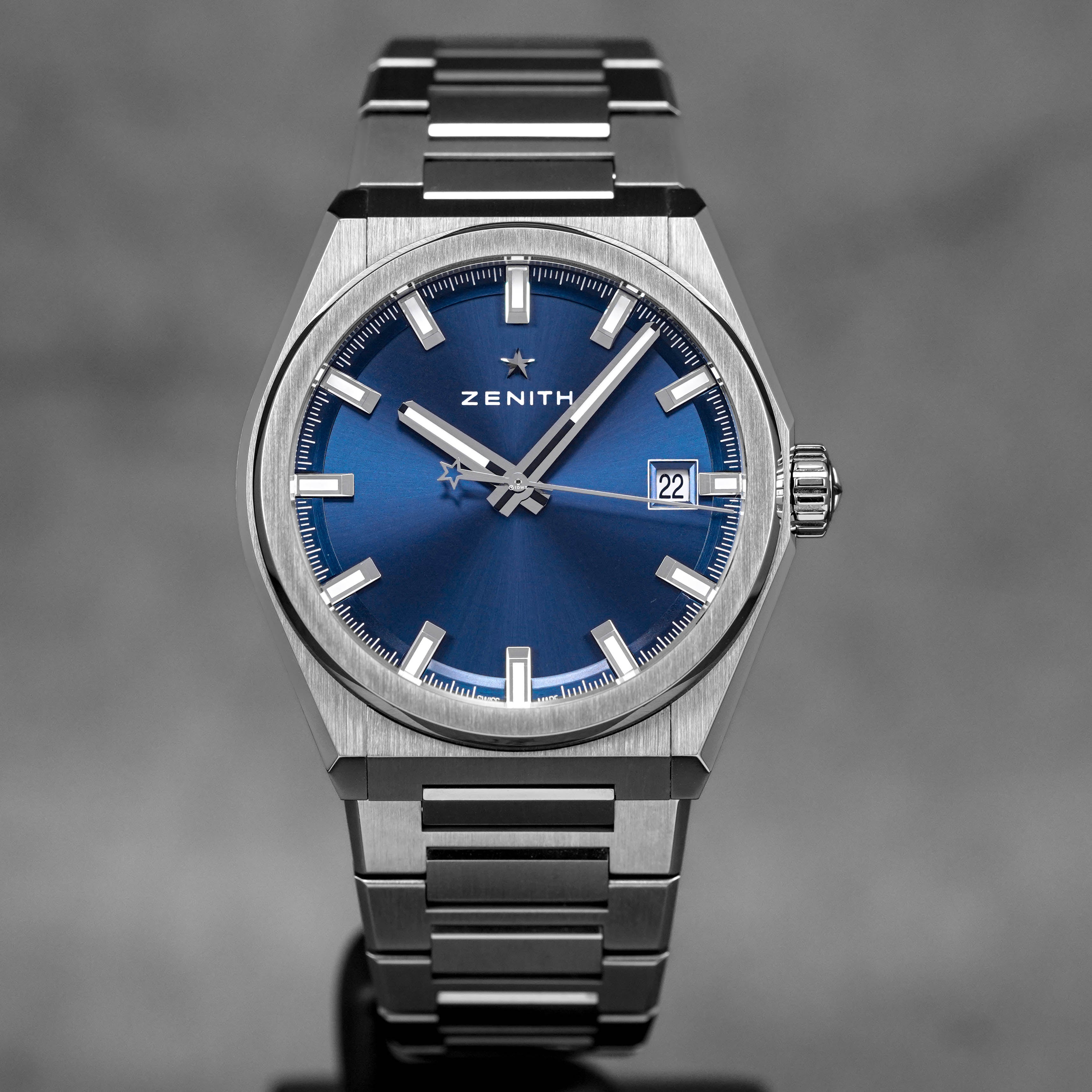 ZENITH DEFY CLASSIC TITANIUM BLUE DIAL (2021) - OMNILUXE